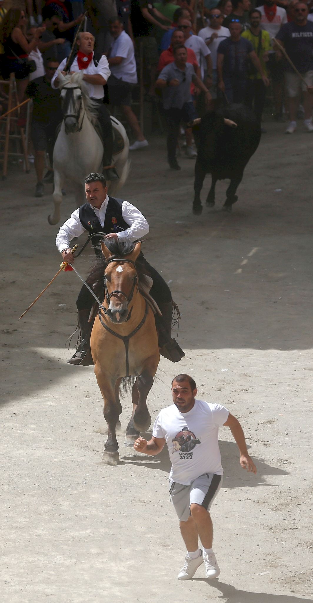 Fernando Zarzoso, el héroe que salvó la quinta Entrada de Toros y ...